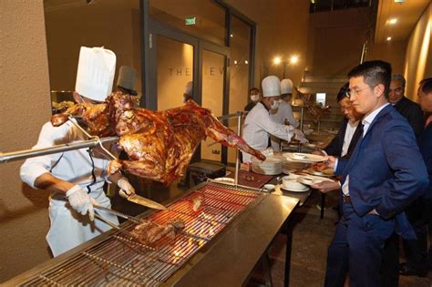 សណ្ឋាគារ Sun And Moon Riverside អ្នកឧកញ៉ាបណ្ឌិត ជា រតនា ផ្ដល់ជូនអតិថិជនកញ្ចប់ពិសេសរហូតដល់ចុងខែមីនា