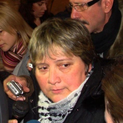 Държавата плати 2960 лв на майката на сестрите Белнейски