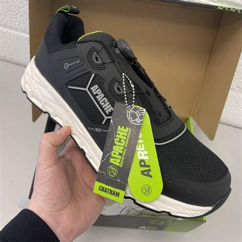 Apache CHATHAM Twist Lock Fit System EVA Trainer