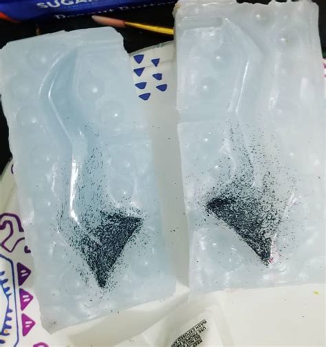 Jasper Hex Made A New Mold And Decided To Test Some Facebook