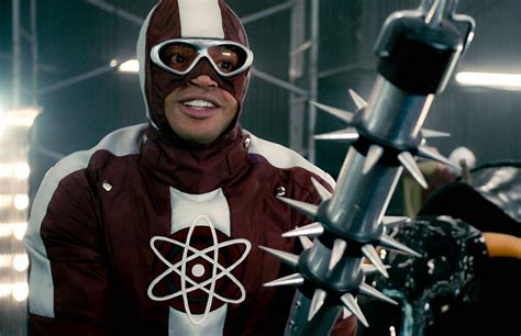 ‘kick Ass 2 Movie Review Jim Carrey Steals The Show In Comic Book Sequel The Prague Reporter