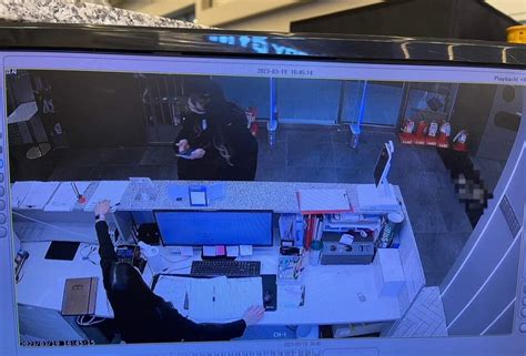 여의도 헬스장 여자 탈의실 여장남자 입갤 ㄷㄷ