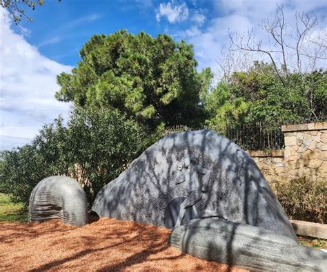 스페인 포르투갈 패키지여행 사그라다파밀리아 후편 보케리아시장 까달루냐광장 람블라스거리 몬주익 올림픽스타디움 황영조 기념비 네이버 블로그