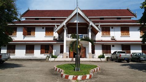 ຫ້ອງການຄຸ້ມຄອງ ແລະ ບໍລິການຕົວເມືອງ ນະຄອນຫຼວງພະບາງ ໂທ 071 252 156