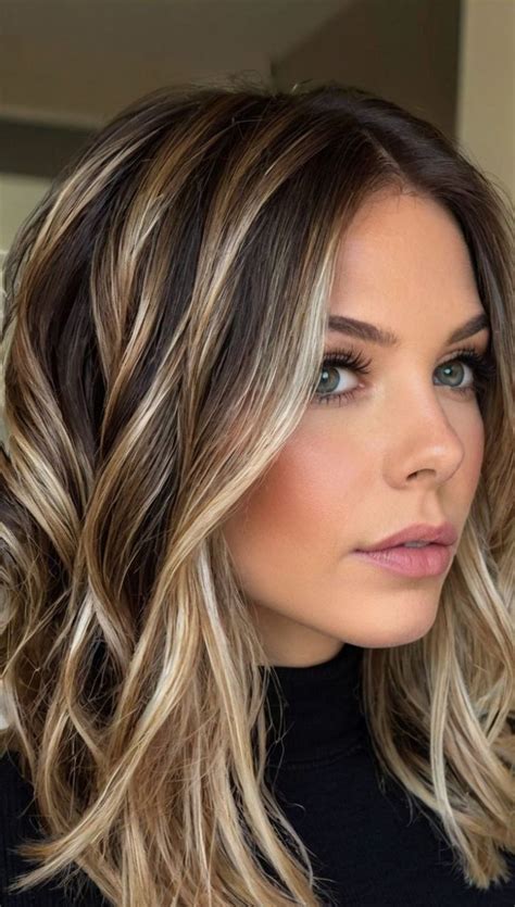 Optimize The Exquisite Fall Hair Color Trends Dark Brown Hair With