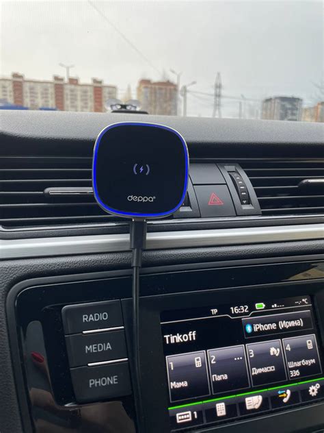 Магнитный держатель с беспроводной зарядкой — Skoda Rapid (1G), 1,6 л ...