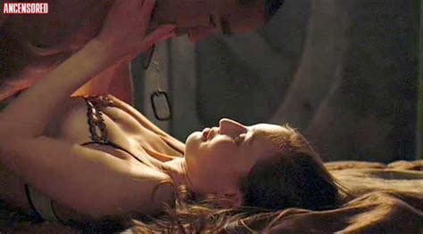 Jennifer Spence Nua Em Stargate Universe