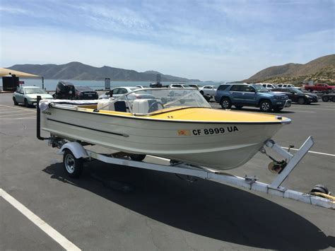 Vintage Fully Restored 1972 Starcraft Jet Stream Runabout W New