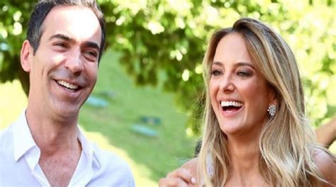 Tici Mostra Sua Filha Com C Sar Tralli Em Apresenta O Na Escola