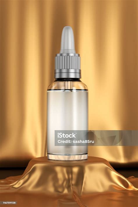 황금 배경에 투명 한 화장품 병입니다 투명한 무광택 라벨이 있는 제품 모형 펩타이드 노화 방지 혈청 화장품 모형 친환경적 개념 전면 보기 수직 3d 렌더링 갈색에 대한 스톡