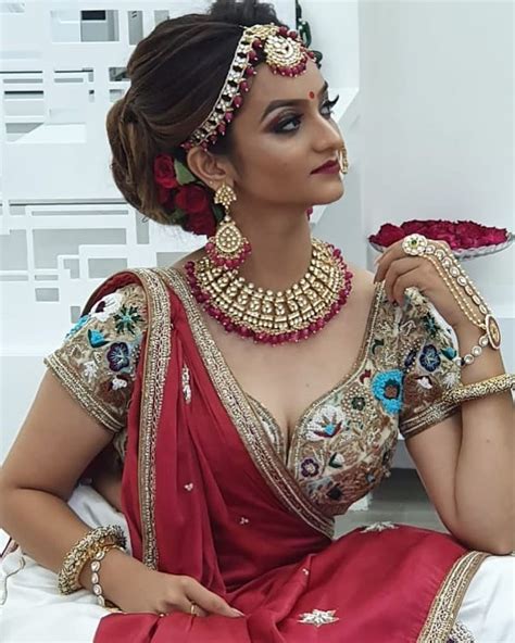 Pin On The Gujarati Bride