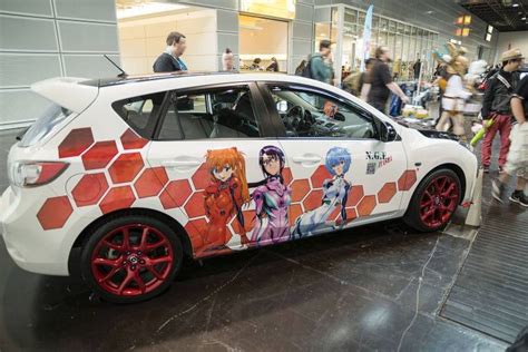 덕밍월드 독일 현지에 이타샤 문화가 침투중 독일에서 최근 자동차의 외장에 애니메이션 캐릭터