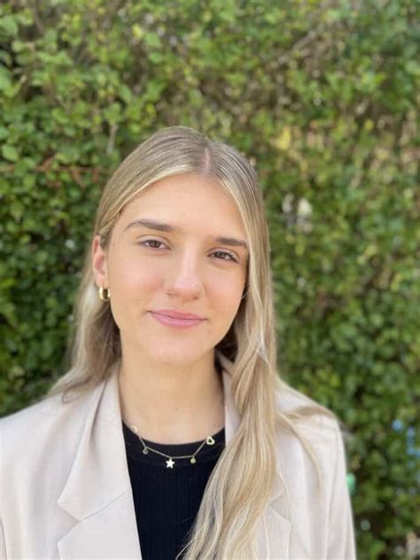 Albina Bllaca Ciconia Recovery