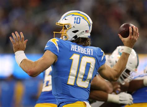 Titans Vs Chargers Betting Props Betus 2022