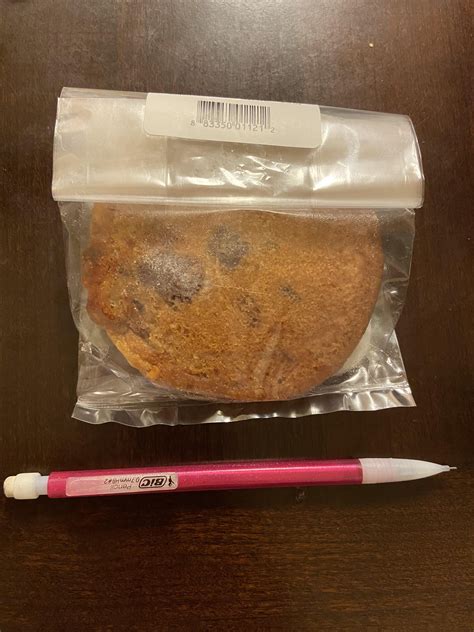 How Much In This Ampm Jumbo Snickers Cookie Label Says 45oz Rcaloriecount