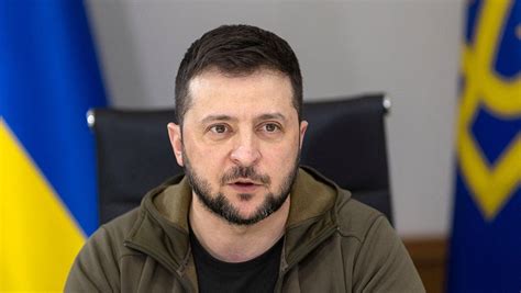 Зеленский снизил возраст мобилизации украинцев до 25 лет Новости Mail