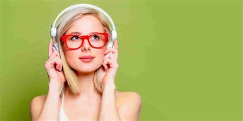 How To Wear Headphones With Glasses
