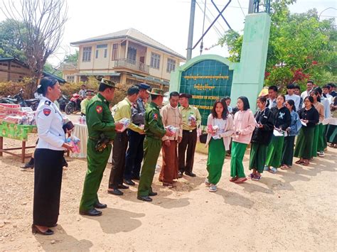 ပင်လုံစာစစ်ဌာန၌ ရူပ ဗေဒဘာသာရပ် နှင့် သမိုင်းဘာသာရပ်ဖြေဆိုပြီးသည့် ကျောင်းသား ကျောင်းသူများအား