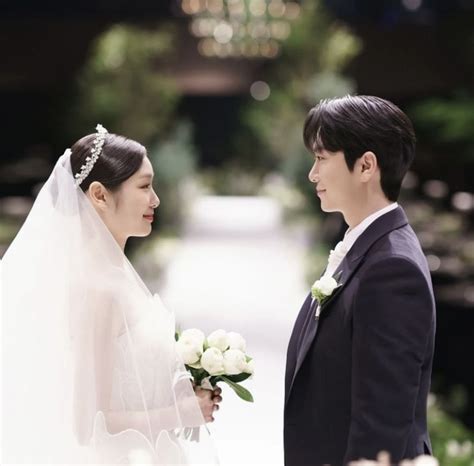 영화 같네”김연아 ♥고우림과 결혼식 사진 대거 공개 문화일보 Munhwa