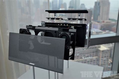 Bose Soundlink Mobile Portable Bluetooth Speaker Announced Pictures And Hands On Preview The