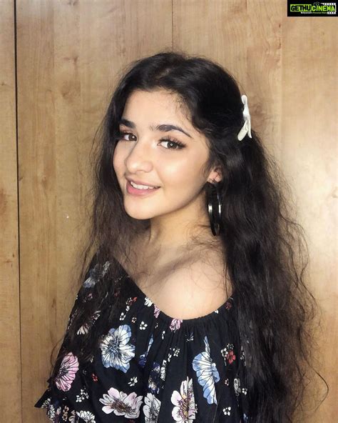 Ananya Agarwal Instagram “i See Forever In Your Eyes” Gethu Cinema