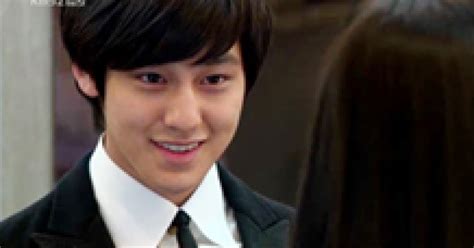 꽃보다 남자 김소은 김범 첫만남 시청자관심 폭발