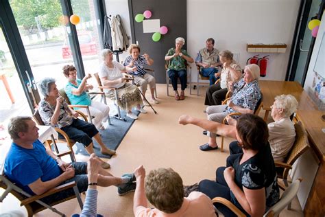 Daily Sparkle Daily Sparkle Updated Their Cover Photo