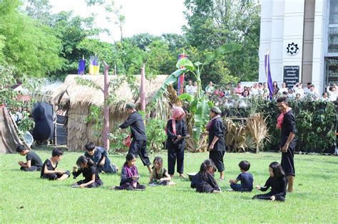 រដ្ឋបាលរាជធានីភ្នំពេញ ៖ ប្រារព្ធទិវាជាតិនៃការចងចាំ២០ឧសភា បង្សុកូល រាប់បាត្រប្រគេនព្រះសង្ឃ១៨០អង្គ