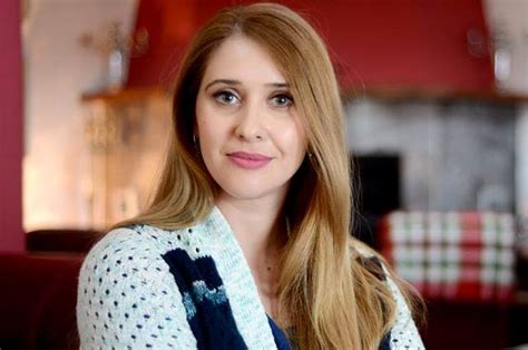 Радио СтрумицаНет Стрихозбирката на струмичанката Сузана Мицева со награда на „Рацинови средби