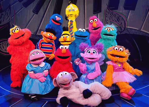 Pgh Momtourage Sesame Street Live Ticket Giveaway