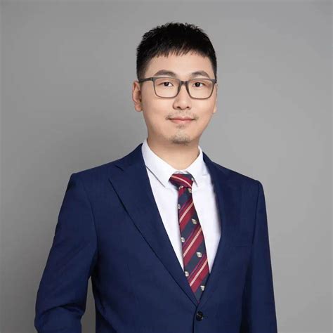 设计生物科技领域的「集成电路设计软件」，智峪生科推出全生态蛋白计算设计平台zcloud峪云分子结构
