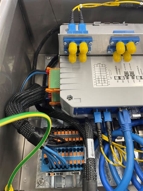 Intrinsically Safe Gbit Ethernet Media Marshalling Enclosure Ip66 Demo Automated Control