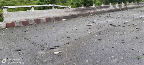 Khit Thit Media On Twitter ဘားအံမြို့နယ်၊ သထုံ ဘားအံလမ်းပေါ်ရှိ ဘုရင့်ညီနောင်ဂူလမ်းထိပ်တံတား