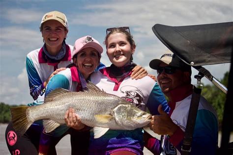 Girls Gone Fishin Social Media — Amiable Communications