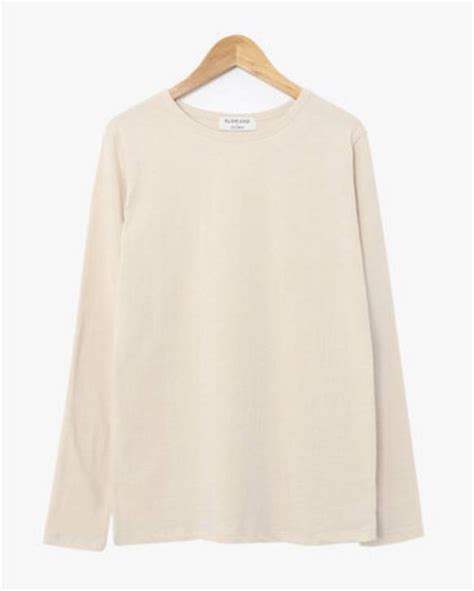 이거 안에 아이보리나 흰색 긴 면티같은 거 입어도 괜찮겠지 인스티즈instiz 일상 카테고리