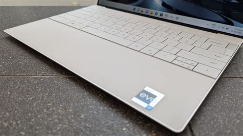 Dell XPS 13 Plus Review Futuristic But Impractical Can Buy Or Not