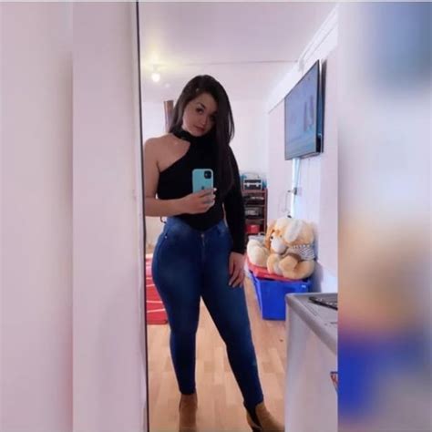 Daniela Constanza Daniela Hache On Threads