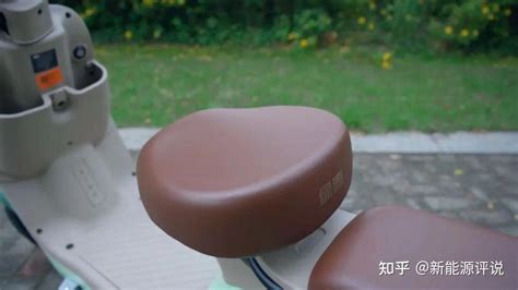 车型测评：高颜值“出街神器”！绿源cola5，好看耐用骑10年！ 知乎