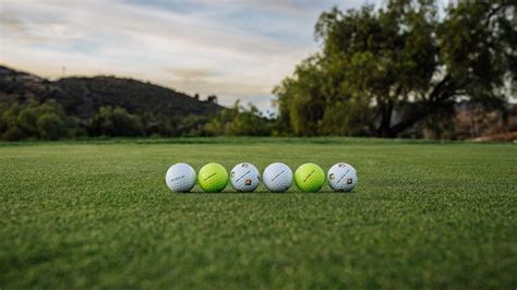 Taylormade Presenta Las Bolas De Golf Tp5 Y Tp5x 2024 Taylormade Colombia