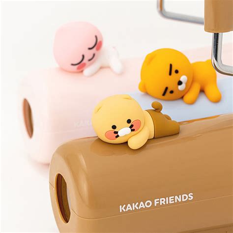 카카오프렌즈 롤 클리너 라이언 어피치 춘식이 리필롤3p 주 리빙프라이즈