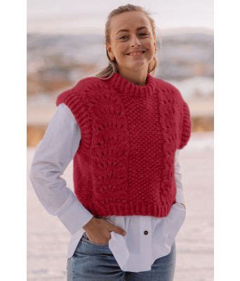 Easy Peasy Spotted Sweater Strikkia B