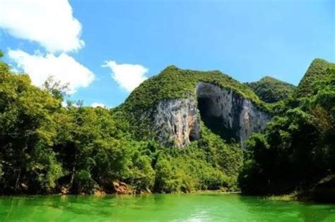 贵阳旅行社 黔山秀水5日游 打卡贵州避暑圣地 黄果树大瀑布 格凸河 山里江南 多彩文创园 西江千户苗寨