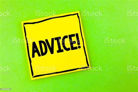 필기 텍스트 조언 동기 호출입니다 Advicing 사람들 일반 배경에 노란색 스티커 메모 용지에 작성 하는 기업에 좋은 것을 의미 하는 개념 Health에 대한 스톡 사진