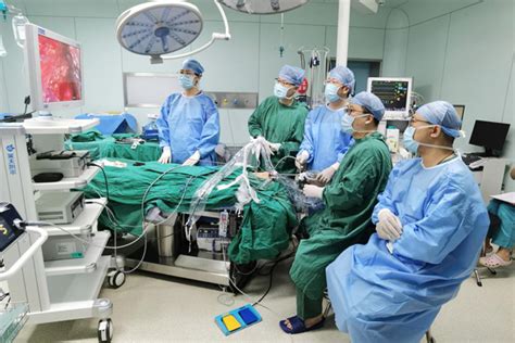 滨医附院甲状腺外科完成首例免充气经口腔前庭腔镜甲状腺癌根治术 重要新闻 滨州医学院附属医院