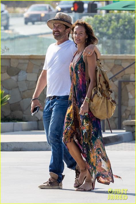 Gerard Butler Girlfriend