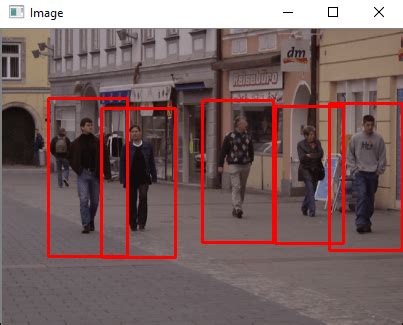 使用 OpenCV Python 进行行人检测 码农参考