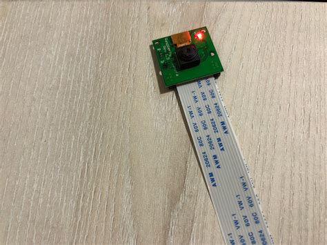 how to enable raspberry pi camera on raspbian stretch lite