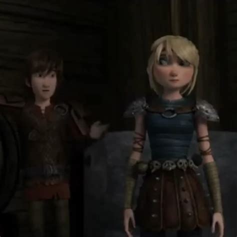 Hiccup And Astrid How To Train Your Dragon How Train Your Dragon Hiccup And Astrid