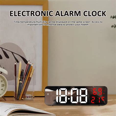 Digital Clock Battery USB Alarm Clock Display Desk Digital Clock With Night Vision Mode Indoor