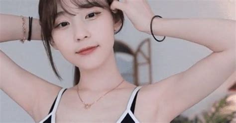 돌핀팬츠 입고 은근슬겨 매력 어필